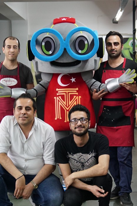 MASKOT | Robot - Lego