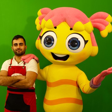 MASKOT | YELLOW SIBLINGS